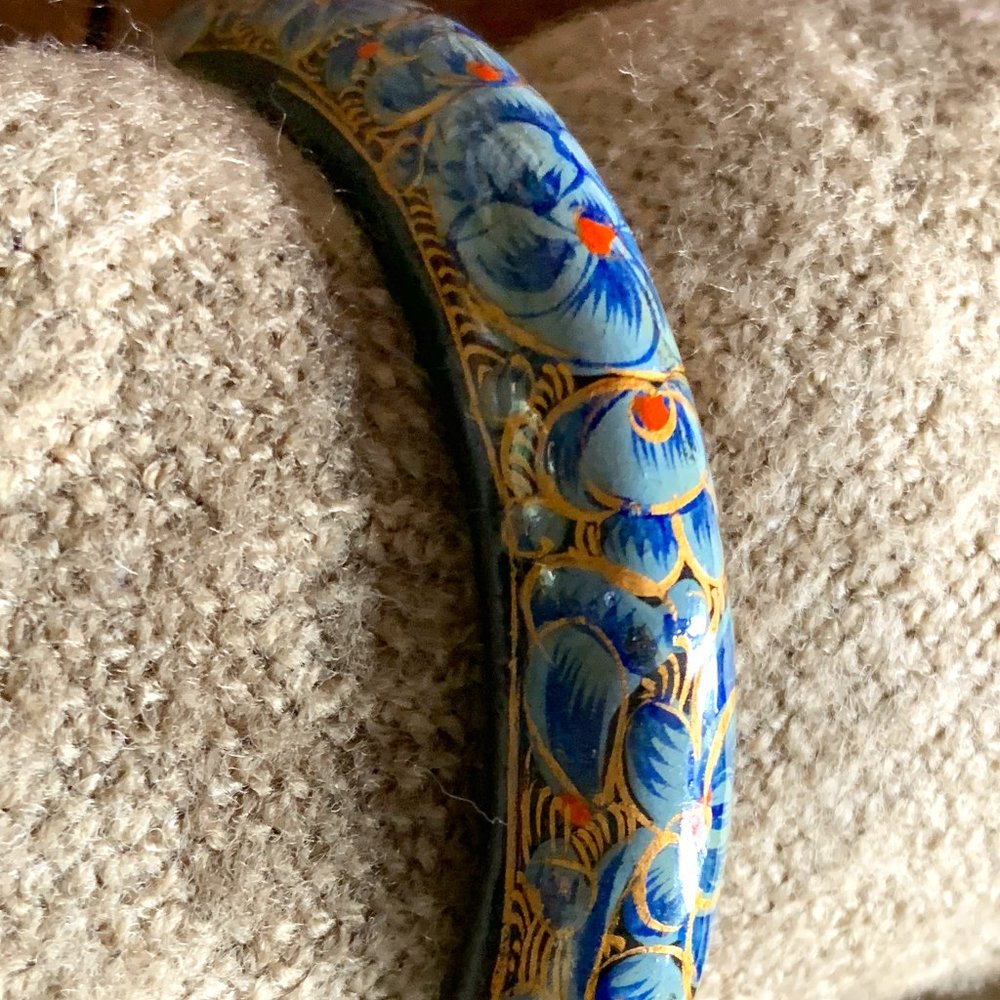 Vintage Asian Hand Painted Wood Lacquer Bangle Bracel… - Gem